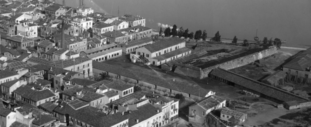 ΤΟ ΟΠΛΟΣΤΑΣΙΟ ΤΟΥ ΝΑΥΠΛΙΟΥ – Ναύπλιο, Ανάπλι, Ναυπλία, Napoli di Romania